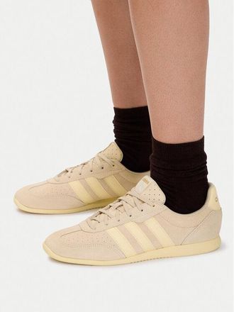adidas Sneakers Barreda Lo Shoes KJ4747 Hellbeige