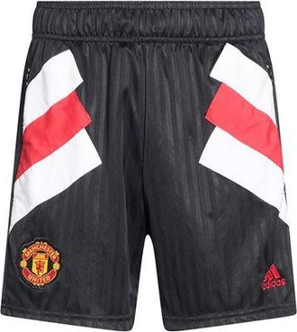 adidas BAS - Shorts et bermudas sur YOOX.COM