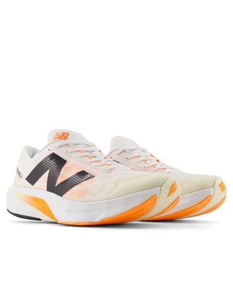 New Balance Fuelcell Rebel v4 - Baskets de course - Blanc