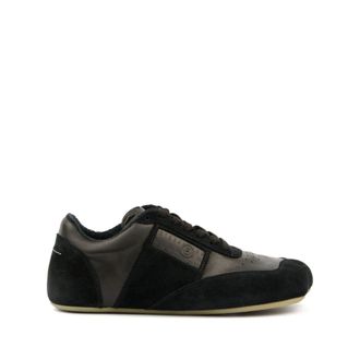 Maison Margiela Schwarze Sneakers mit Perforierter Zehenkappe - - Shoes - Herren - Schwarzk - 42 EU