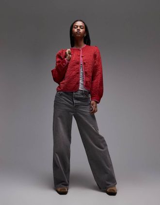 Free People Veste matelass&eacute;e &agrave; manches ballon - Rouge rubis