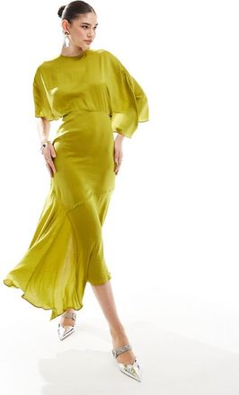 Asos Robe satin&eacute;e mi-longue &agrave; ourlet asym&eacute;trique et manches &eacute;vas&eacute;es - Chartreuse-Vert