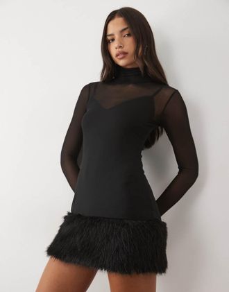 AFRM Saige Minikleid aus Mesh mit Saumdetail aus Faux-Fur in Schwarz