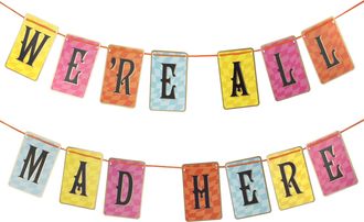 Talking Tables 3m Alice im Wunderland Party Dekorationen Mad Hatter doppelseitige Girlande für Geburtstagsparty Papier Wimpel Happy Birthday Banner Dekoration Maße: 