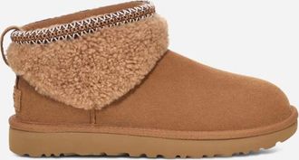 UGG Classic Ultra Mini Maxi Curly Boot für Damen in Brown, Größe Schaffell/Wildleder/Recycelte Materialien
