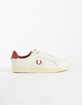 Fred Perry B721 baskets en cuir &eacute;cru-Blanc