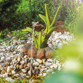 Esotec Esotec - Wasserspeier mit Solarpumpe frosch Teichfigur Gartenfigur H=46cm 101661