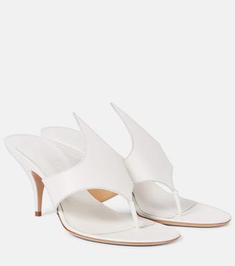 Ferragamo Sandalen Lyrai aus Leder