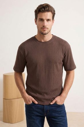 Trendyol MAN Herren Braun Einfarbig Kurz Relaxed Fit T-Shirts