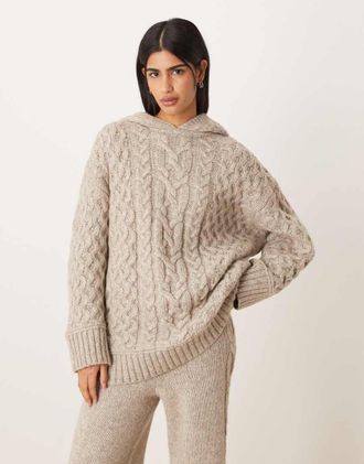 Asos Sweat à capuche en maille torsadée - Grège-Neutre