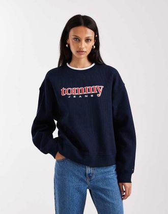 Tommy Jeans T-Shirt in Marineblau mit Retro-Logoapplikation