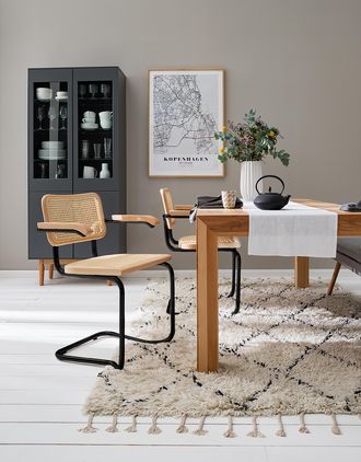 Studio Copenhagen home24 Armlehnenstuhl 2er-Set 61 x 85 x 56cm Beige/Buche Schwarz