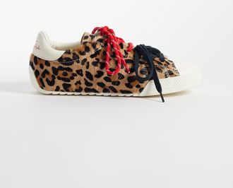 Converse Chuck Taylor Lo Sneaker mit doppelter Schn&uuml;rung im Leopardenmuster-Braun