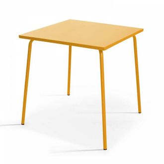 Oviala Table de jardin carr&eacute;e en m&eacute;tal jaune - Palavas