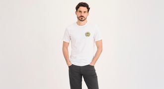 Dockers Graphic Tee, Slim Fit