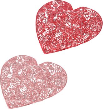 SOLUSTRE 2 St&uuml;ck Herzf&ouml;rmige Tischsets aus Langlebigem PVC Waschbar Hitzebest&auml;ndig Couchtischsets f&uuml;r Valentinstag K&uuml;chendekoration und Festessen