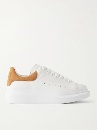 Alexander McQueen Sneakers Aus Leder Mit Velourslederbesatz Und &Uuml;berstehender Sohle - Wei&szlig;