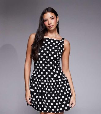 KAIIA Exklusiv - Hochgeschlossenes Satin-Minikleid in Schwarz mit wei&szlig;en Punkten, eckigem Ausschnitt, Knopfleiste und gerafftem Rock-Bunt