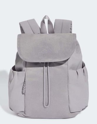 adidas adidas Performance - Soft Lux - Rucksack in Glory Grey mit Umschlagklappe-Grau