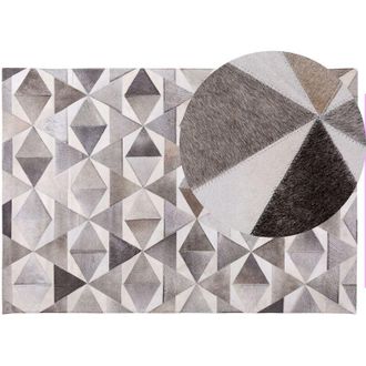Beliani Tapis Patchwork Gris en Cuir 140 x 200 cm pour Intérieur Contemporain Beliani