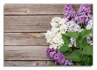 Wallario selbstklebendes Poster - Fliederbl&uuml;ten auf Holz, Aufkleber in Premiumqualit&auml;t, Klebefolie Gr&ouml;&szlig;e: 70 x 100 cm (Riesenposter)
