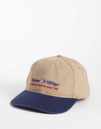 Tommy Hilfiger Archive Kappe aus Canvas in Beige-Neutral