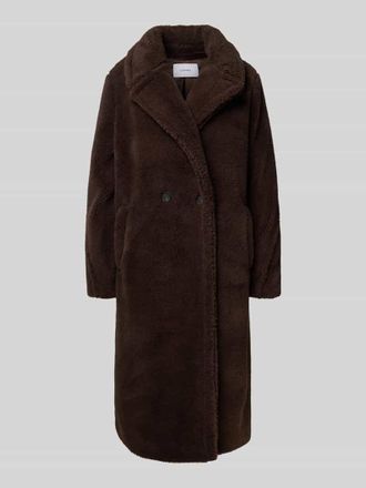 Comma Mantel aus Teddyfell mit Reverskragen