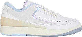 Nike Air Jordan 2 Retro Sneaker f&uuml;r Damen, Leder, niedrig geschnitten (Wei&szlig;/Cremefarbe)