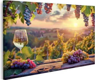Islandburner Bild auf Leinwand Sonnenuntergang im Weinberg mit Weinglas und Trauben ruhige Aussicht auf Rebenreihen Bilder Wandbilder Poster