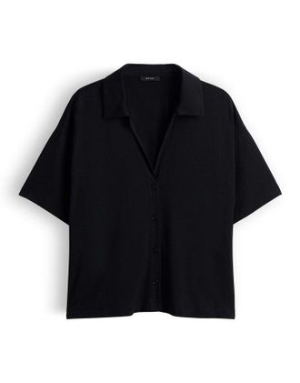 OPUS Kurzarmshirt Sajacki aus glattem Jersey mit Stretchkomfort Der &uuml;berschnittene Arm sorgt f&uuml;r eine relaxte Silhouette