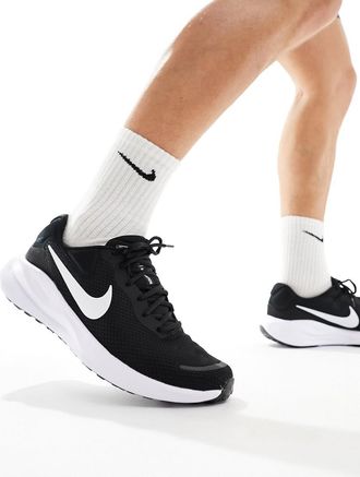 Nike Revolution 7 - Sneaker in Schwarz und Wei&szlig;