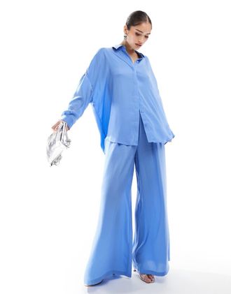 French Connection Pantalon large densemble en satin - Bleu barbeau
