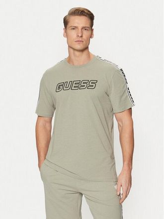 Guess T-Shirt Z4GI18 J1314 Gr&uuml;n Regular Fit