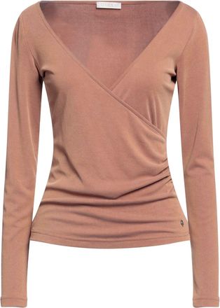 Guess TOPS - T-shirts auf YOOX.COM