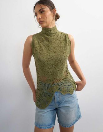 Topshop Top sans manches en maille crochet&eacute;e - Vert kaki