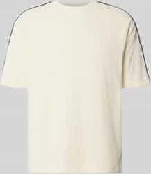 Mc Neal T-Shirt mit Strukturmuster und Rundhalsausschnitt