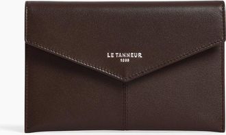 Le Tanneur Pochette enveloppe moyen mod&egrave;le Paulette en cuir lisse