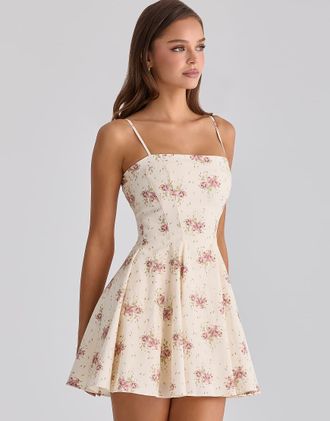 House of CB Dolly - Robe d&eacute;t&eacute; courte et &eacute;vas&eacute;e en coton &agrave; imprim&eacute; roses vintage - Ivoire-Blanc