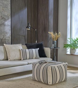 H.O.C.K. Sera UNO Hocker Cube - Modernes Streifendesign, 45x45x45 cm (schwarz grau)