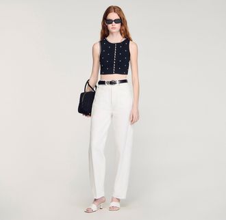 Sandro Kurzes strassbesticktes Stricktop