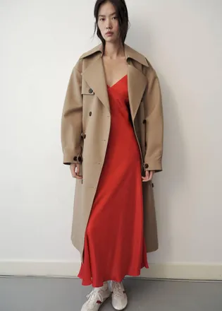 Mango Robe en soie &agrave; d&eacute;collet&eacute; en V rouge - Femme - XS - MANGO