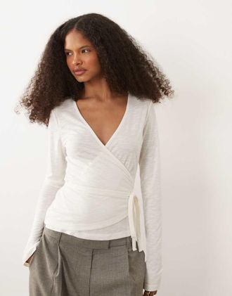 4th & Reckless Wickeloberteil in Grau mit Bindedetail