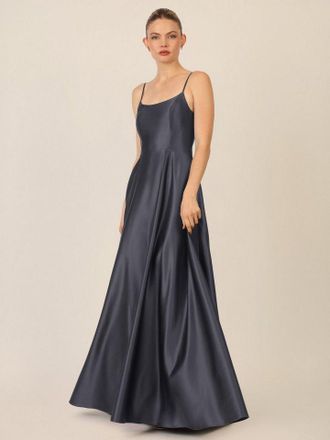 Apart Abendkleid aus Satin mit Spaghettitr&auml;gern