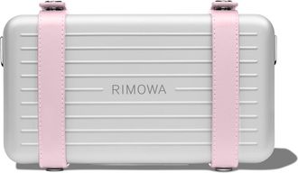 Rimowa Personal - Aluminium Umh&auml;ngetasche in Ballerina Pink