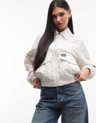 Barbour Liya - Wasserabweisende, kurze Harrington-Jacke in Hellgrau