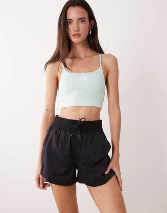The North Face Aphrodite Arise - Shorts in Schwarz, 3 Zoll Schrittl&auml;nge