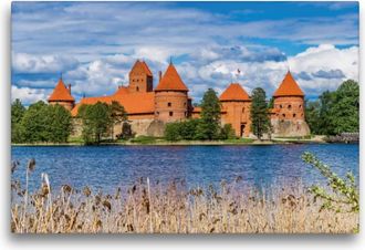 Calvendo Premium Textil-Leinwand 45 x 30 cm Quer-Format Wasserburg Trakai, Litauen, Leinwanddruck von Gunter Kirsch