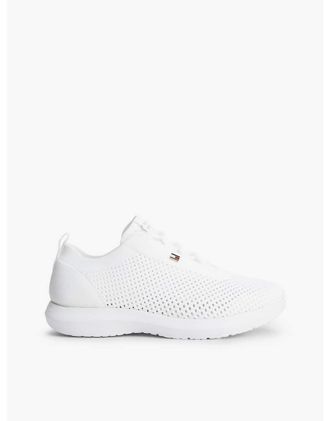 Tommy Hilfiger Gestrickte Sneaker in Wei&szlig; mit Emaille-Flag