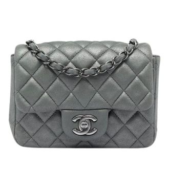 Chanel Sac bandouli&egrave;re matelass&eacute; en cuir dagneau Pre-owned - Femme - Pre-owned - Gris - Taille: ONE Size