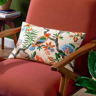 furn. Wylder Tropics Sittacula Besticktes Kissen mit Polyesterf&uuml;llung - Mehrfarbig - 30 x 50 cm